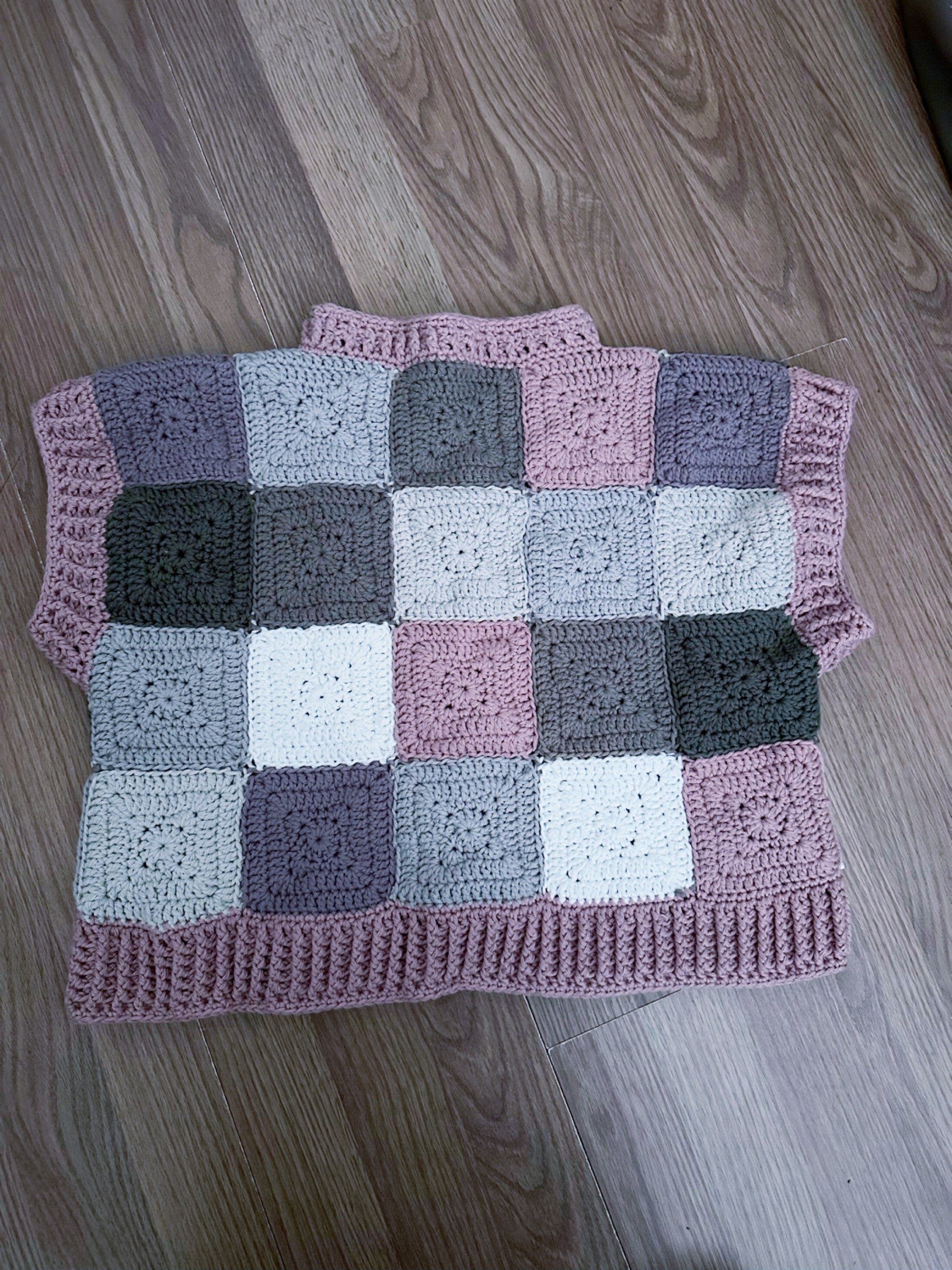 How to Make a Top from Granny Squares – Honouring M.E. Crochet Blog